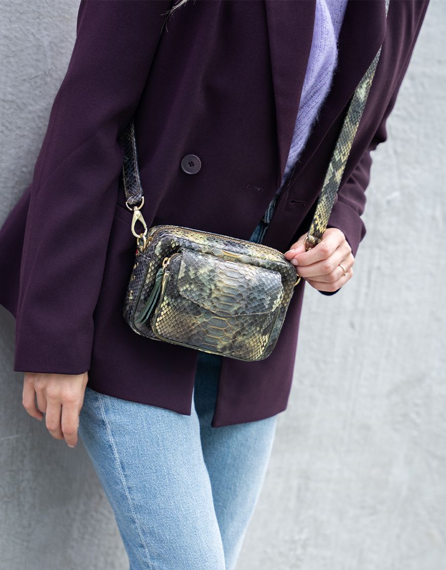 Claris Virot Charly baby python tas vallee verte | De nieuwste style ...